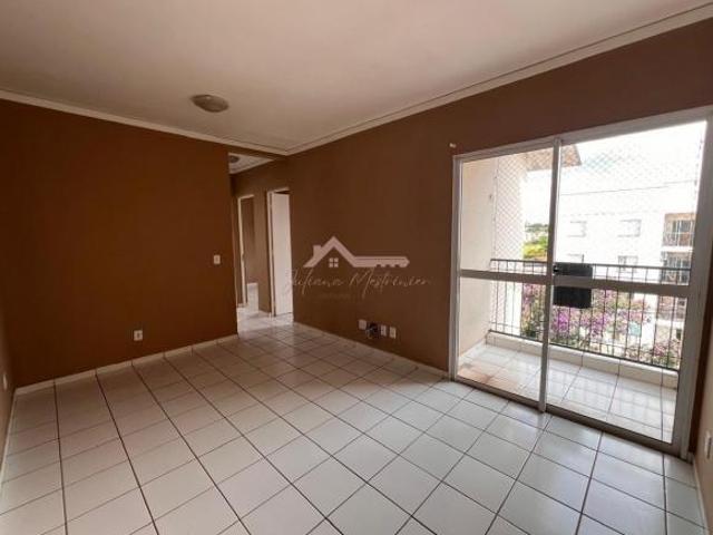 Apartamento no Residencial Araucária Club 2 Dormitórios com Varanda Sumaré