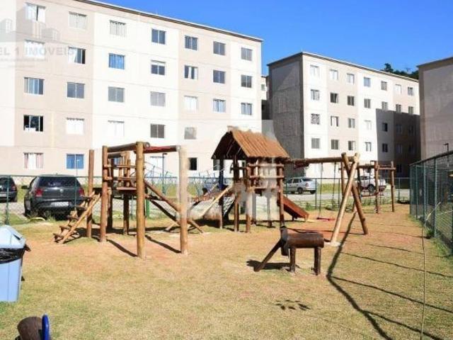 Apartamento no Residencial Sidney Cotia