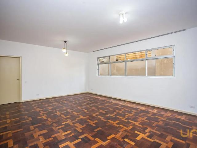 Apartamento no São Francisco de 128.5 m² com 3 quartos