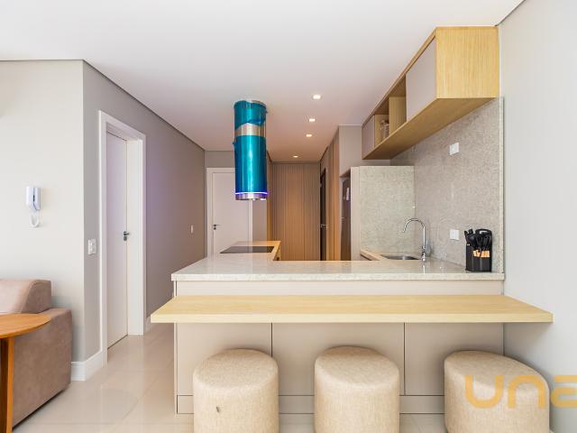 Apartamento no São Francisco de 74.3 m² com 1 quarto