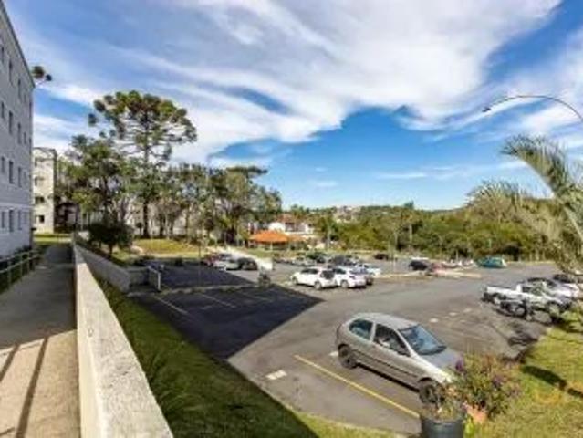 Apartamento no Santa Cândida de 59 m² com 2 quartos