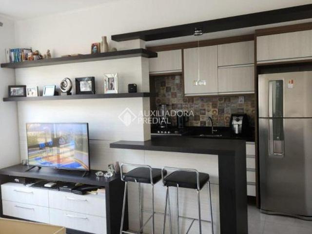 Apartamento no Sweet Home bairro: Partenon Excelente Estado em Porto Alegre