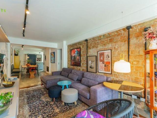 Apartamento no Sthanford, 02 Suítes, 02 Vagas, Churrasqueira a Carvão, Água Verde, Curitiba