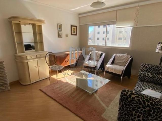 Apartamento no Sumaré, 3 dormitórios 1 vaga