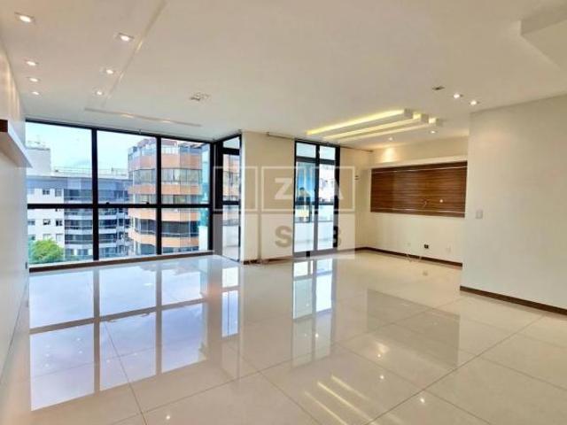 Apartamento no Sudoeste! 3 Suítes, nascente e de canto na SQSW 306