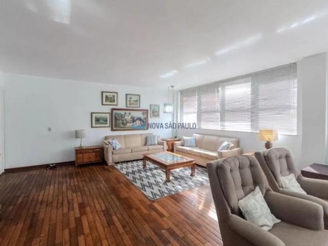 Apartamento nos Jardins, 3 Quartos