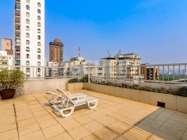 Apartamento nos Jardins com 02 suites e 01 vaga