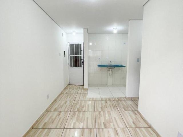Apartamento novinho em folha, Jd Progresso, com varanda