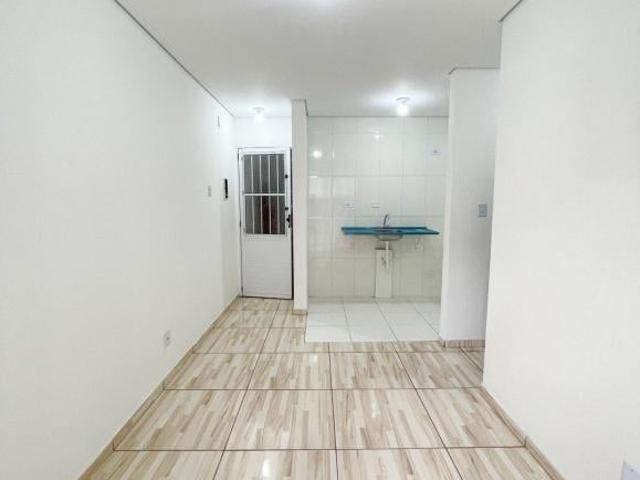 Apartamento novinho em folha, Jd Progresso, com varanda