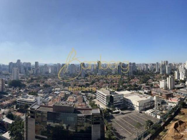 Apartamento novissimo, 167 m², 4 dorm / 3 suítes, 3 vagas