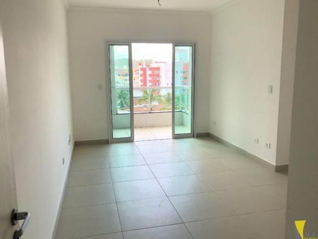 Apartamento novíssimo no 4º Andar à 400mts da Orla, no lugar mais reservado das Toninhas! Oportunida