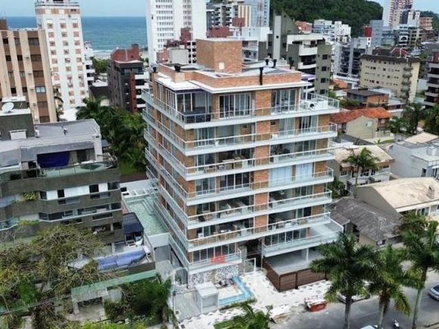 Apartamento NOVO mobiliado e decorado á venda em Caiobá