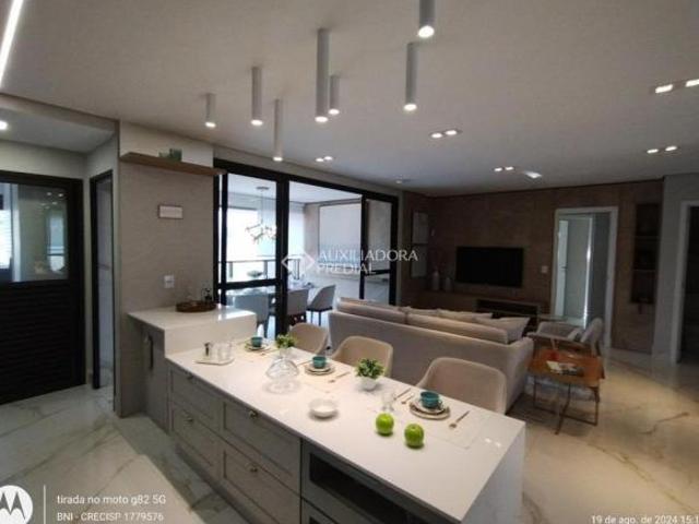 Apartamento novo na Vila Assunção, em Santo André, com 117m² de área útil