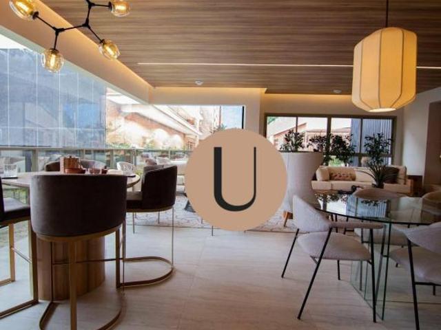 Apartamento Novo na Vila Romana – 238m² | 4 Suítes