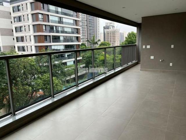 Apartamento novo no Campo Belo, 186 mts 3 sts, moderno e sofisticado