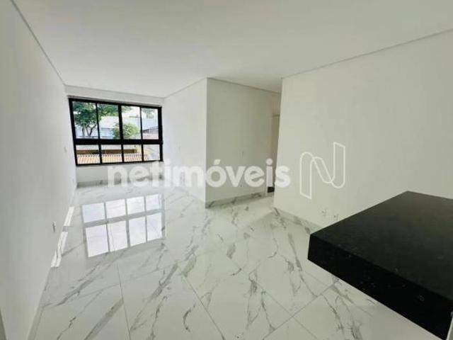 Apartamento novo no Itapoã