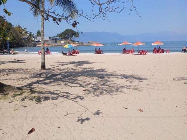 Apartamento novo à 180 metros da Praia