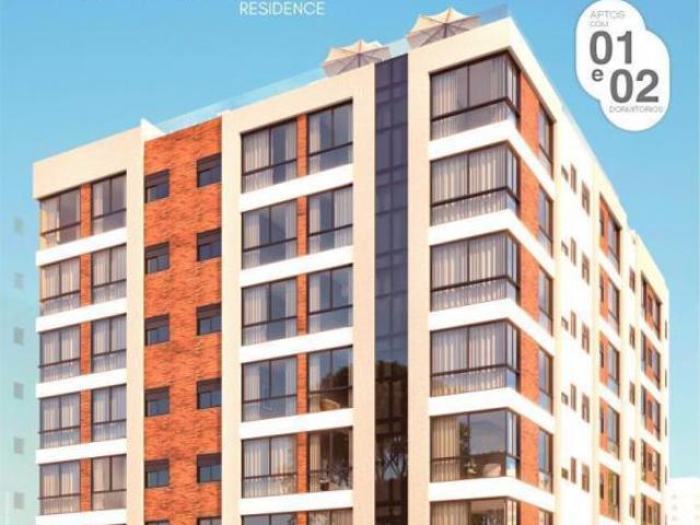 Apartamento novo, a poucos passos do mar, no centro de Tramandaí, com um quarto suíte, lavabo. R$ 31