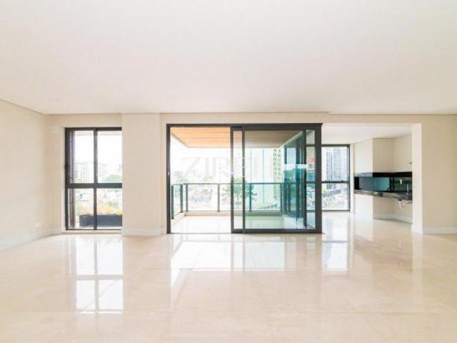 APARTAMENTO NOVO À VENDA 3 SUÍTES NO ALTO DA GLÓRIA