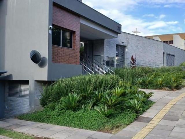 Apartamento novo à venda