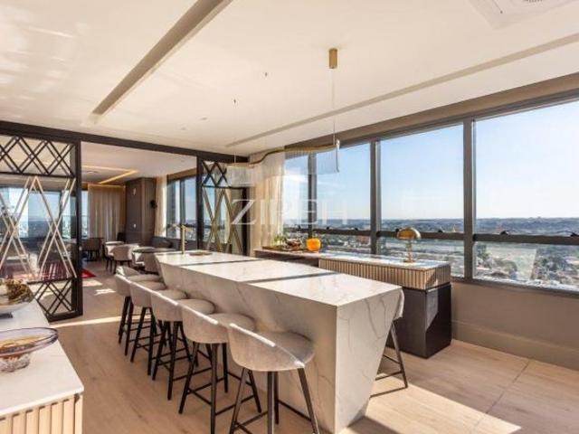APARTAMENTO NOVO Á VENDA COM VISTA E 2 SUÍTES NO BIGORRILHO