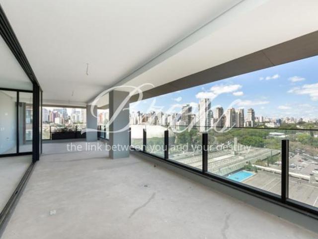 APARTAMENTO NOVO A VENDA COM VISTA PARA O IBIRAPUERA 3 SUITES