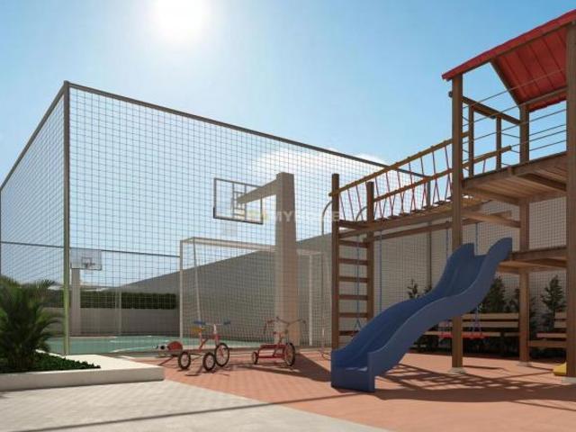 Apartamento novo à venda com 2 quartos no Centro de Curitiba em condomínio!