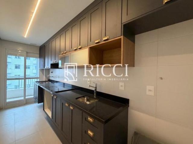 Apartamento novo à venda em Santos SP, Boqueirão: 2 suítes, 1 sala ampla, 3 banheiros, 1 vaga demarc