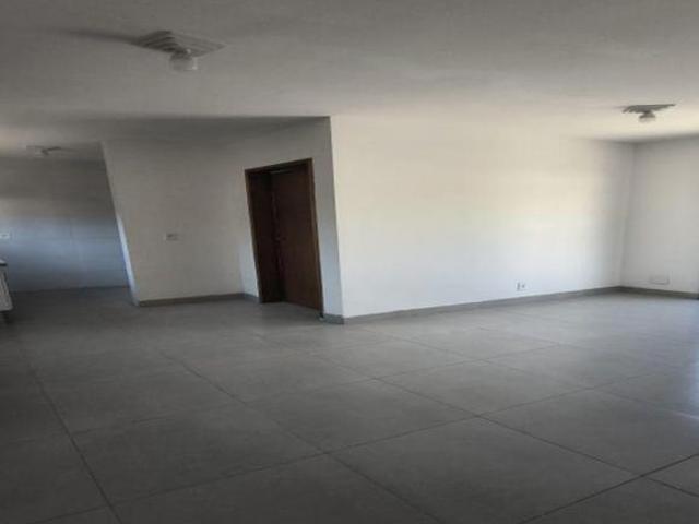 Apartamento novo à venda no Bairro do Jardim Regina na Rua Francisco Ursaia 77