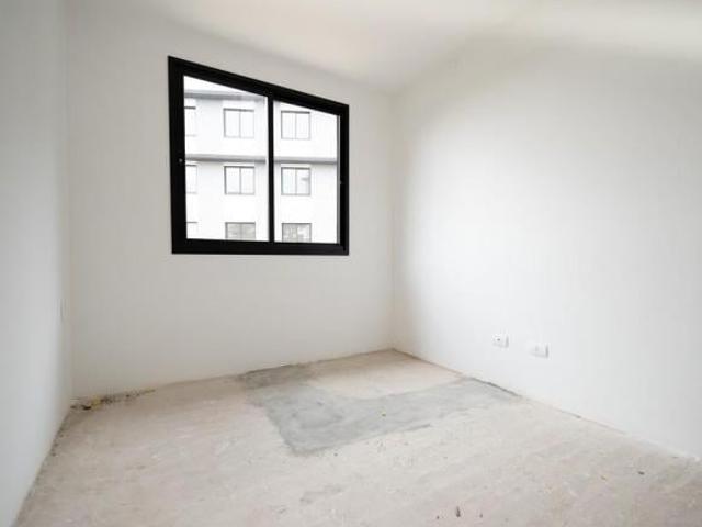 Apartamento novo à venda no Ecoville