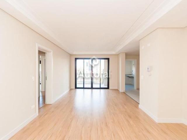 Apartamento novo à venda no Juvevê com 3 suítes e