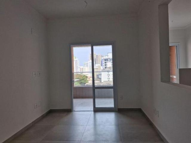Apartamento novo à venda na Guilhermina em Praia Grande SP
