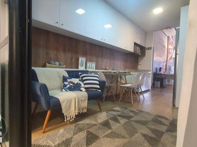 Apartamento novo, andar alto, 48 m², com 2 quartos, sacada e vaga de garagem à venda por R$ 489.900