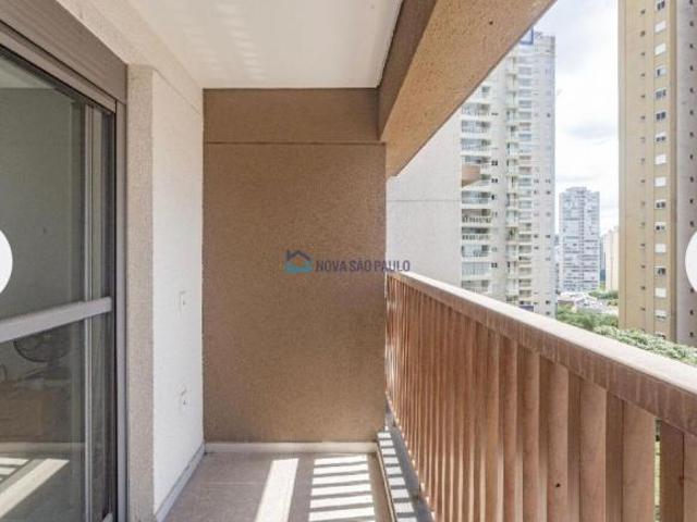 Apartamento novo ao lado do metrô