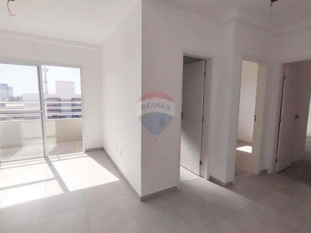 Apartamento novo com 67,5 m2, Terceiro Andar, 2 quartos, sendo 1 suíte, sacadas, 2 vagas, Jardim