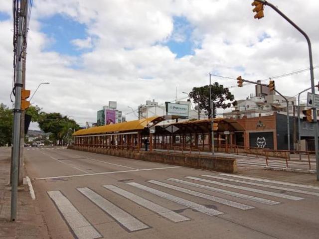 Apartamento novo com 03 dormitórios, 01 suíte, 2 vagas 80m²
