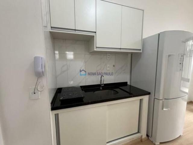 Apartamento Novo, com 01 dormitório, próximo a Estação de Metrô Praça da Árvore