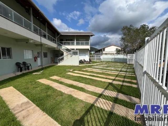 Apartamento novo com 2 dormitórios a venda em Ubatuba na Praia da Maranduba, super oportunidade !