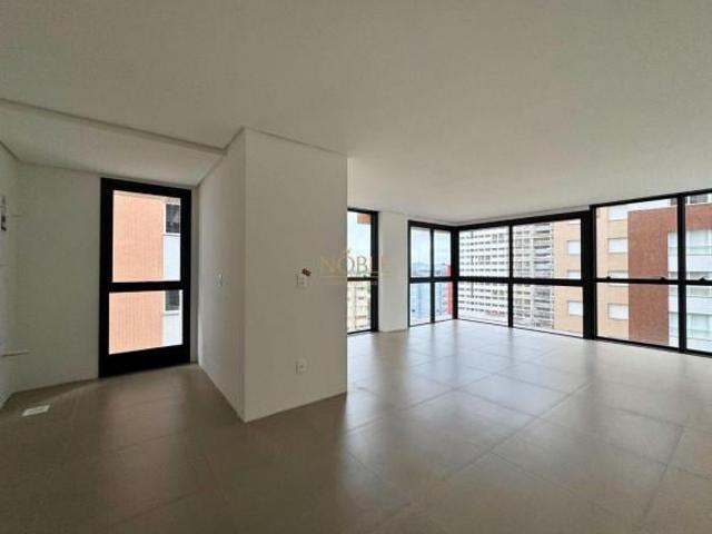 Apartamento Novo com 2 Suítes