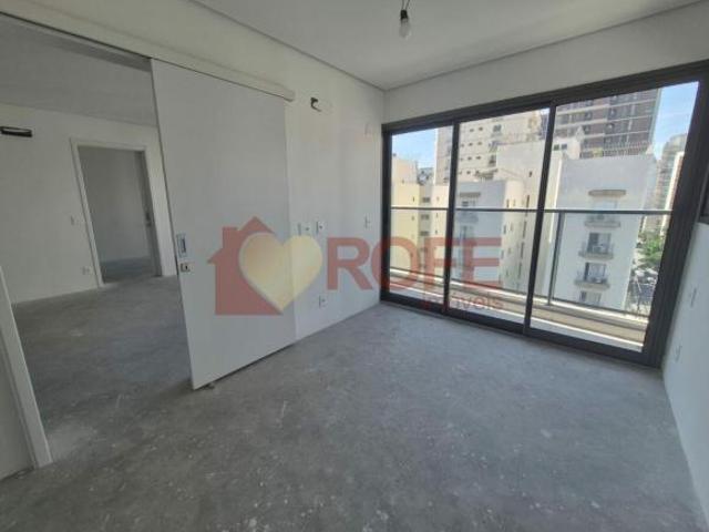 Apartamento novo com 2 suítes e ar condicionado na Vila Nova Conceição
