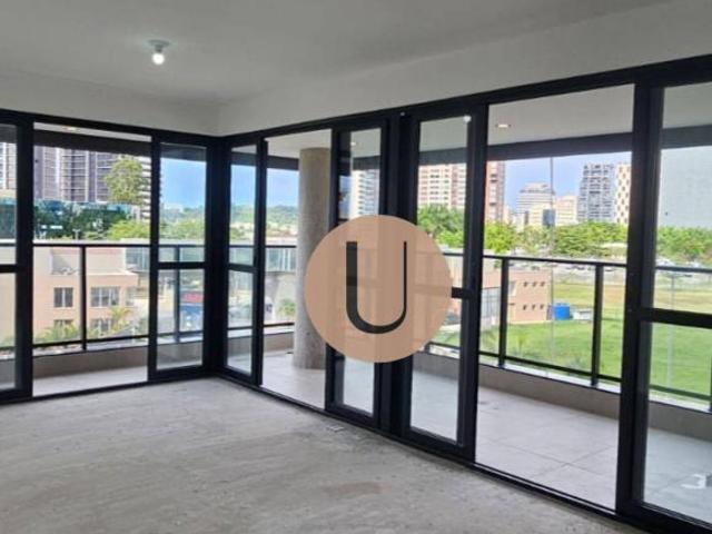Apartamento novo com 3 dormitórios à venda, 112 m² por R$ 1.650.000 Alphaville Barueri/SP