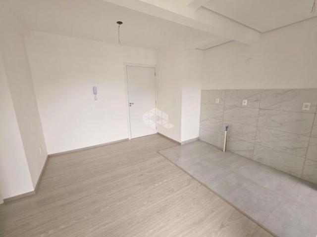Apartamento novo com 3 dormitórios e 1 Vaga no Sunset Montevidéu