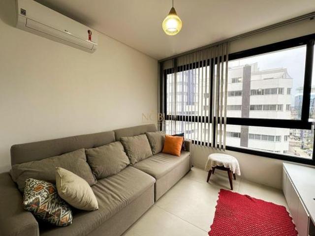Apartamento novo com 3 dormitórios sendo 1 suíte no coração da cidade de Torres