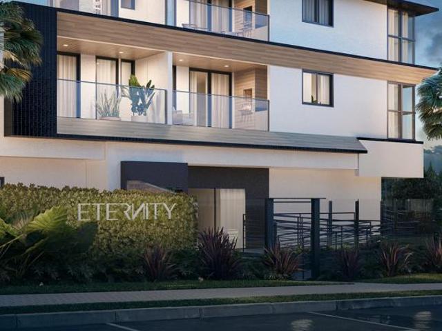 Apartamento novo com 3 quartos e 80 m² à venda no Água Verde