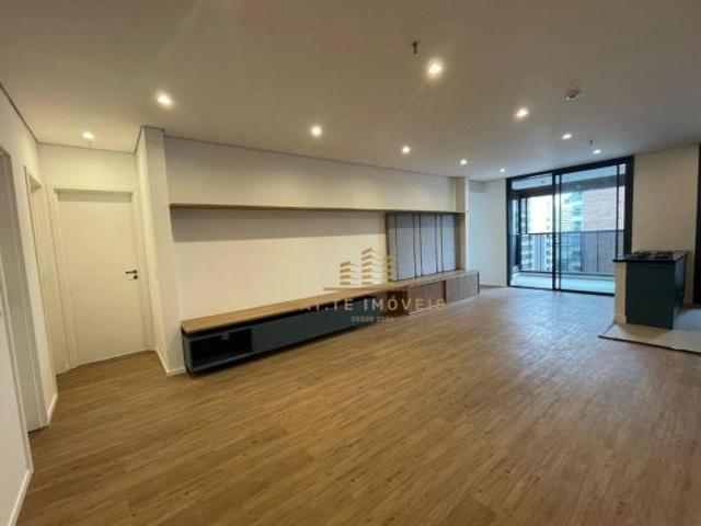 Apartamento Novo com 2 suítes + closet, 2 vagas Próximo ao Morumbi Shopping