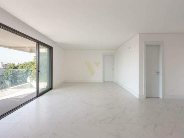 Apartamento Novo, com 3 quartos | suítes Vitra Água Verde Plaenge