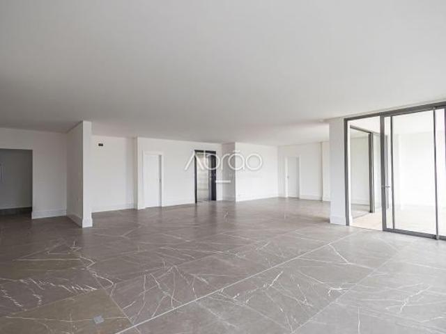 Apartamento novo com 3 suítes à venda no Ecoville