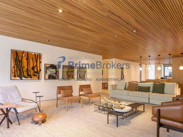 Apartamento Novo com Varanda Gourmet, 4 súites e 3 vagas de 232 m² Vila Clementino