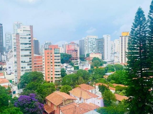 Apartamento novo, com alto padrão na Vila Mariana com 3 suítes, 181 m² e 2 vagas livres
