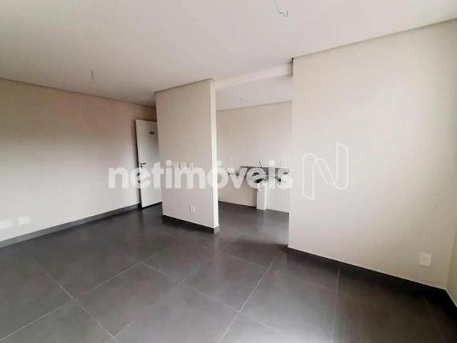 Apartamento novo com elevador no União!